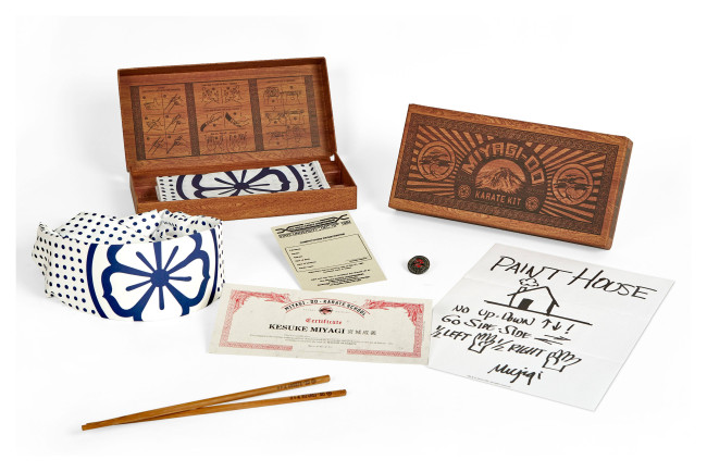 Karate Kid Miyagi-Do Karate School Collectors Box Kit jetzt online ...