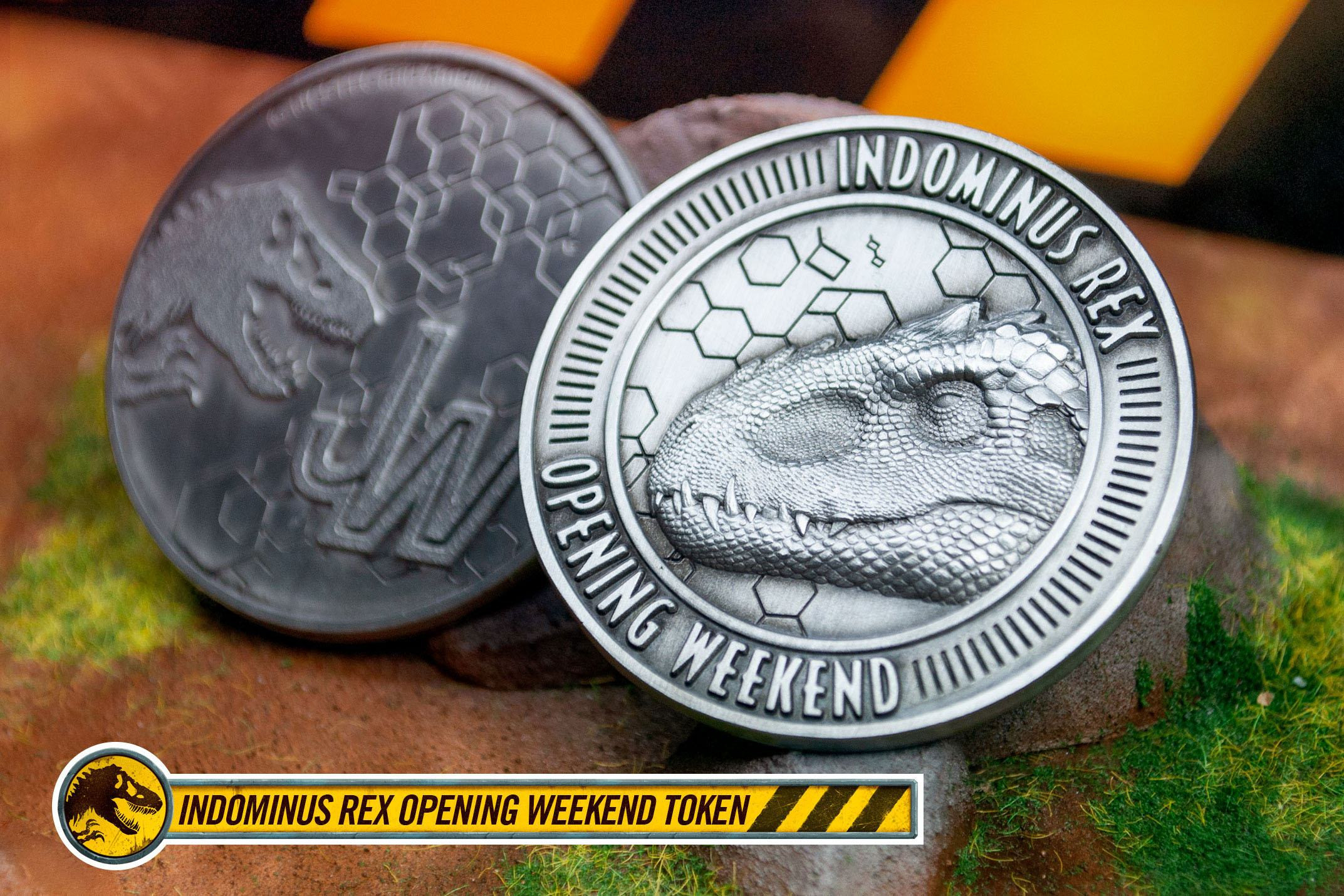 Jurassic World Indominus Rex Kit Geschenkbox jetzt online kaufen ...