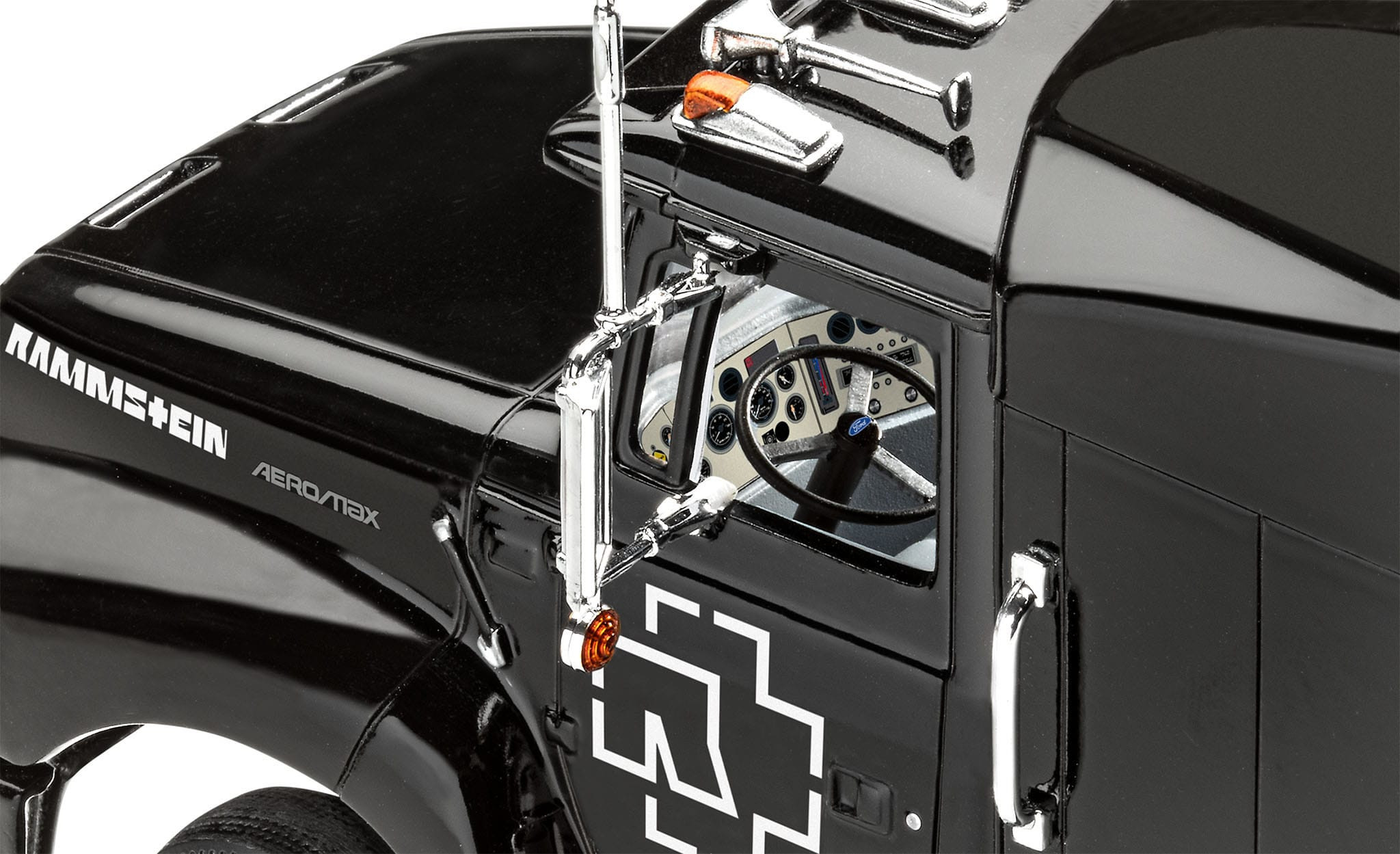 Rammstein Modellbausatz Geschenkset Tour Truck Rammstein jetzt online ...